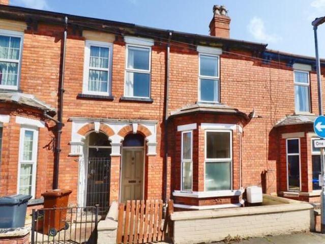 3 bedroom terraced house for sale in Sibthorp Street, Lincoln, LN5