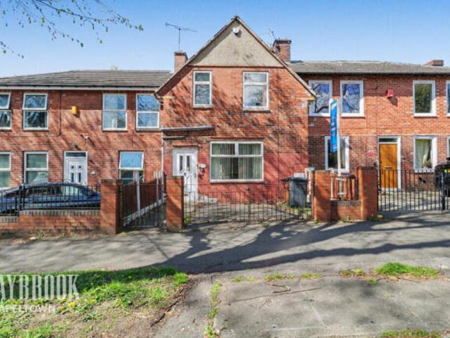 3 bedroom terraced house for sale in Sicey Avenue, Firth Park, S5