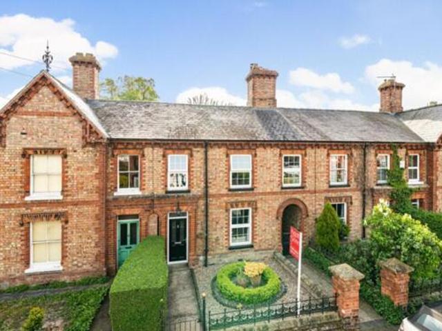 3 Bedroom Terraced House For Sale In Sleaford, Lincolnshire