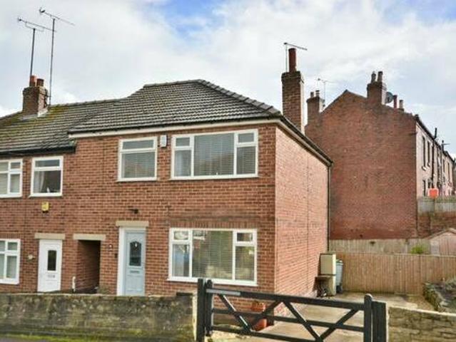 3 bedroom terraced house for sale in Springfield Close Horsforth Leeds West Yorkshire LS18