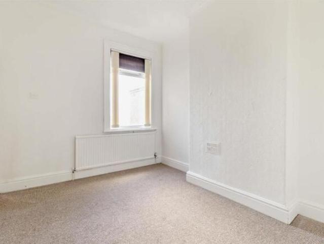 3 bedroom terraced house for sale in Springwell Lane, Balby, Doncaster, DN4