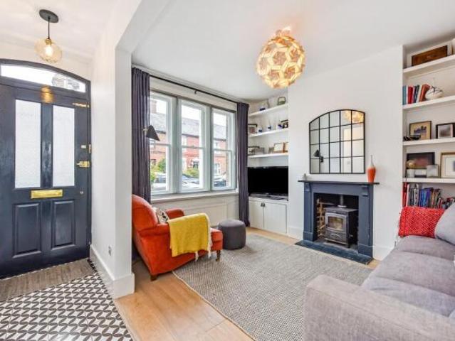 3 bedroom terraced house for sale in St. Catherine's Road, Winchester, SO23