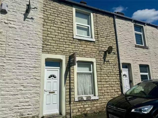 3 bedroom terraced house for sale in St. Cuthbert Street, Burn.