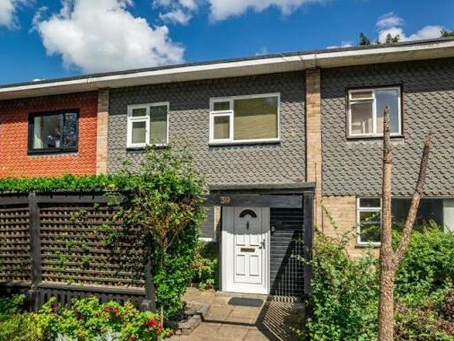 3 Bedroom Terraced House For Sale In St. Albans, Hertfordshire