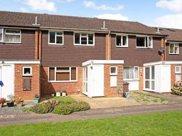 3 Bedroom Terraced House For Sale In St. Albans