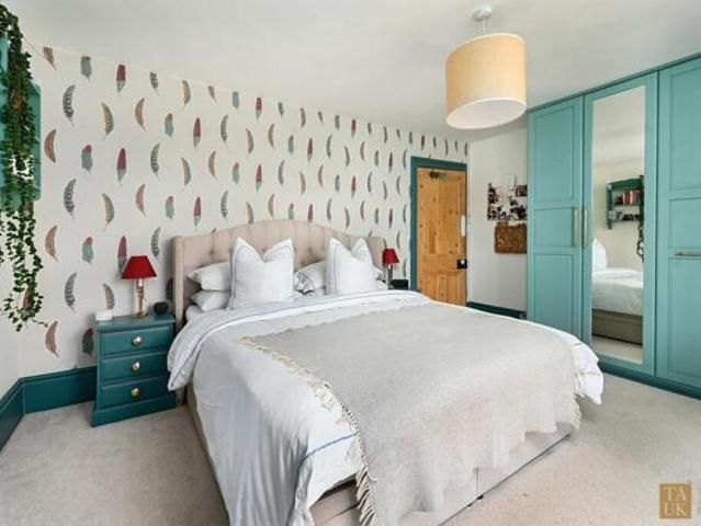 3 bedroom terraced house for sale in St. Georges Road, Brighton, BN2