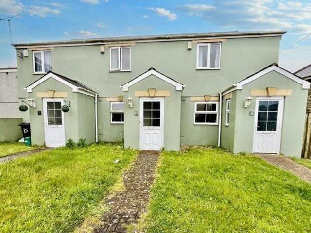 3 Bedroom Terraced House For Sale In St. Dennis