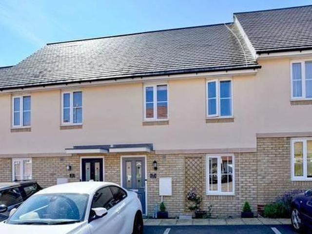 3 bedroom terraced house for sale in St Johns Lane Papworth Everard Cambridge Cambridgeshire CB