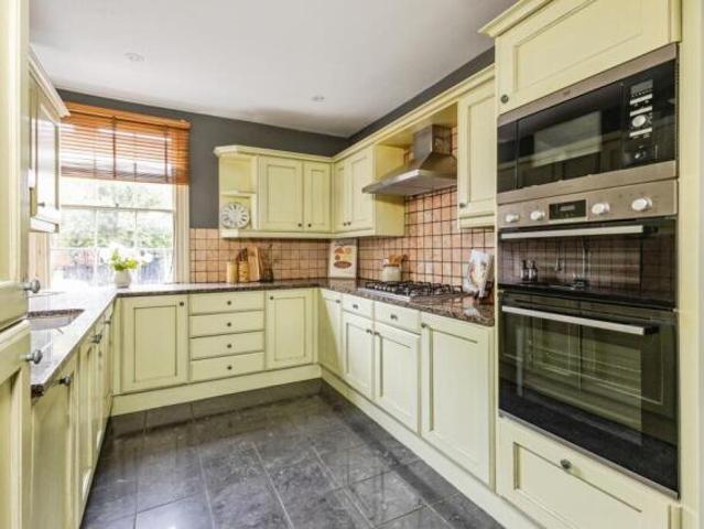 3 bedroom terraced house for sale in St. Johns Street, Reading, RG1