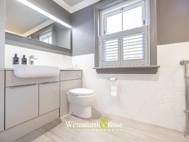 3 bedroom terraced house for sale in Station Road, Harborne, Birmingham, B17 9LS, B17