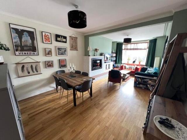 3 bedroom terraced house for sale in Station Road, Reddish, SK5