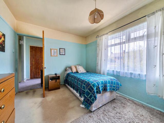 3 bedroom terraced house for sale in Staveley Crescent, Bristol, BS10
