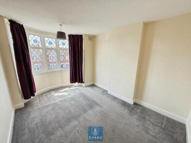 3 bedroom terraced house for sale in Stepping Stones Road, Coventry, CV5