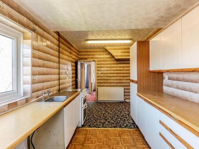 3 bedroom terraced house for sale in Stoneleigh Crescent, Bristol, BS4