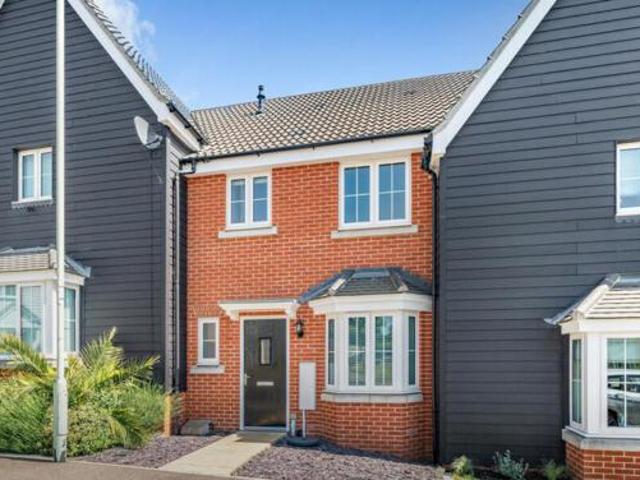 3 Bedroom Terraced House For Sale In Stowmarket, Suffolk