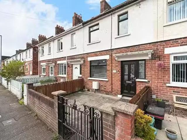 3 Bedroom Terraced House For Sale In Strandburn Drive, Belfast.
