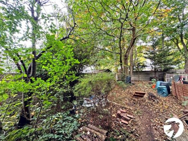 3 bedroom terraced house for sale in Sutton Road, Maidstone, Kent, ME15