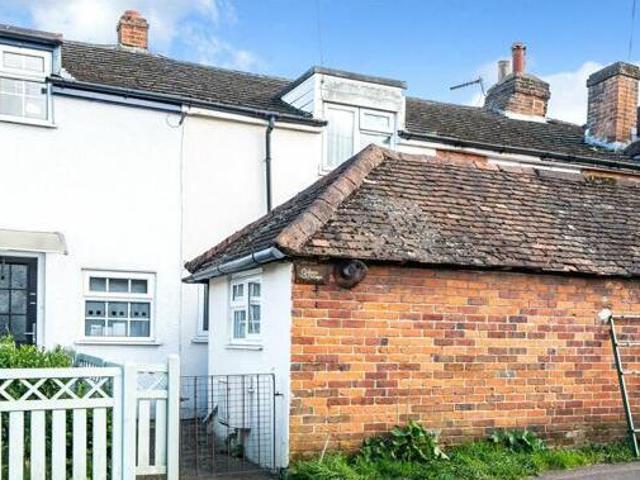 3 Bedroom Terraced House For Sale In Surrey