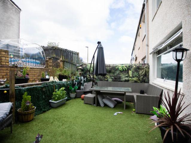 3 bedroom terraced house for sale in Sycamore Court, Glasgow, G75