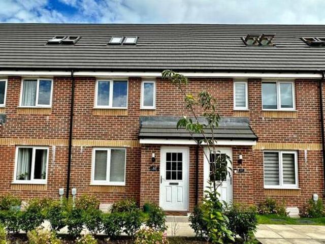 3 Bedroom Terraced House For Sale In Sycamore Park, Glasgow