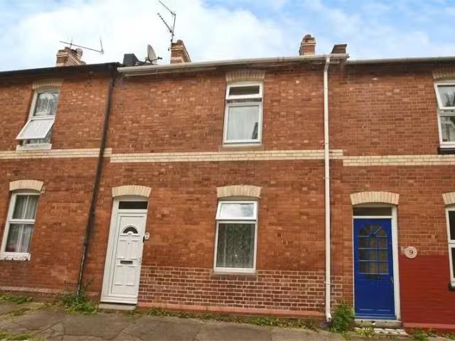 3 bedroom terraced house for sale in Pollyblank Road, Newton A.
