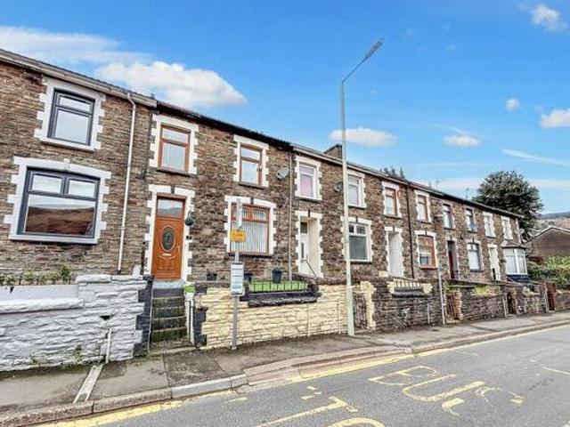 3 Bedroom Terraced House For Sale In Pontygwaith