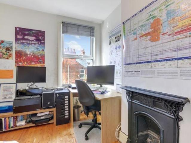 3 bedroom terraced house for sale in Port Arthur Road, Nottingham, NG2