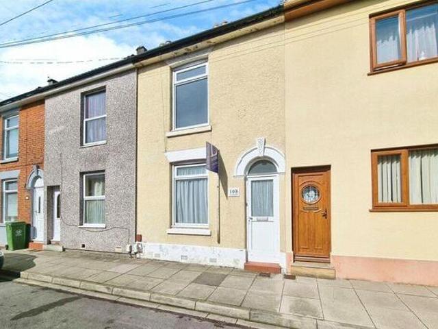 3 Bedroom Terraced House For Sale In Portsmouth