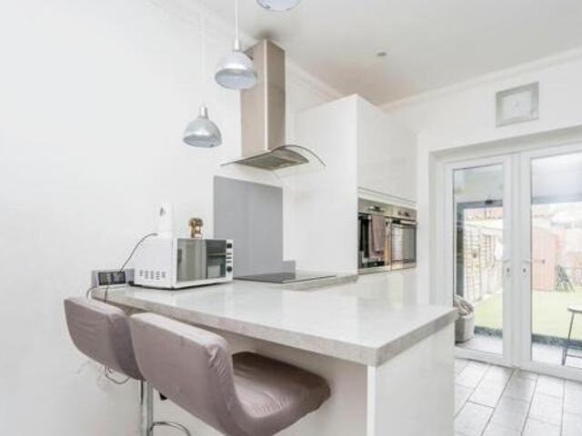 3 Bedroom Terraced House For Sale In Portsmouth, Hampshire