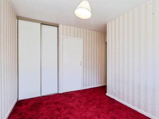 3 bedroom terraced house for sale in Parlaunt Road, Slough, SL3