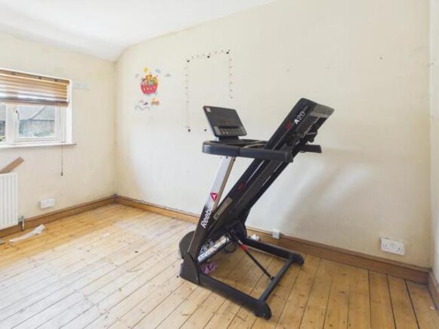 3 bedroom terraced house for sale in Parry Green North, Langley, Berkshire, SL3