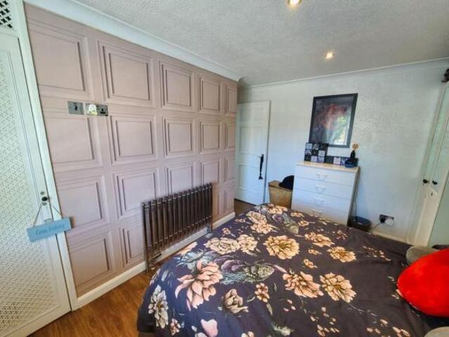 3 bedroom terraced house for sale in Pembrey Close, Lordshill, SO16 8HE, SO16