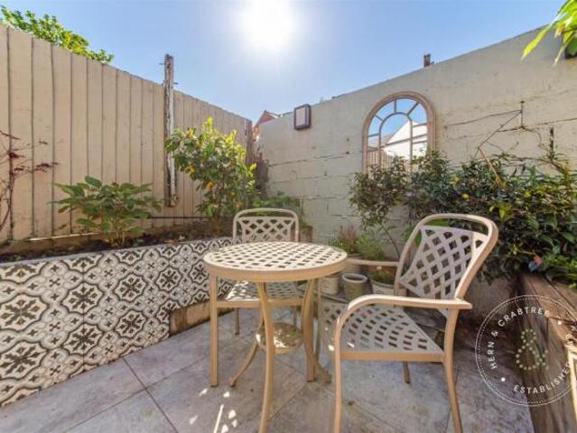 3 bedroom terraced house for sale in Penhill Road, Pontcanna, Cardiff, CF11