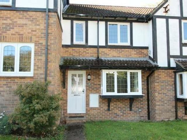 3 bedroom terraced house for sale in Pennine Gardens SO45