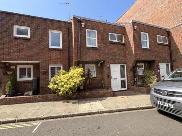 3 bedroom terraced house for sale in Penny Street, Old Portsmouth, PO1