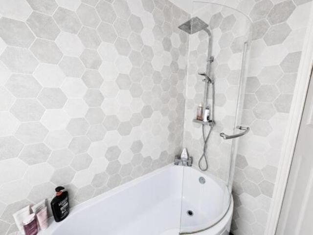 3 bedroom terraced house for sale in Penrhyn Road, Far Cotton, Northampton NN4