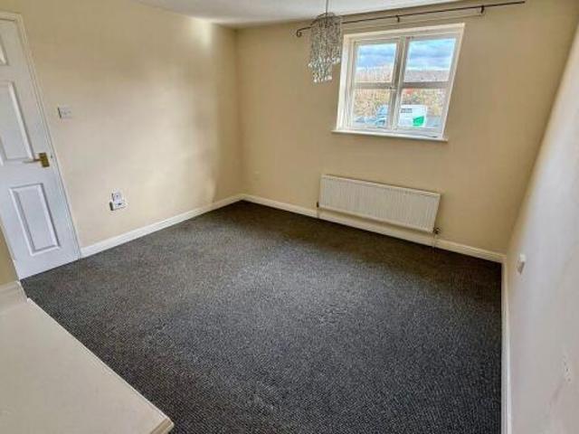 3 bedroom terraced house for sale in Peppercorn Close, Lincoln, LN6
