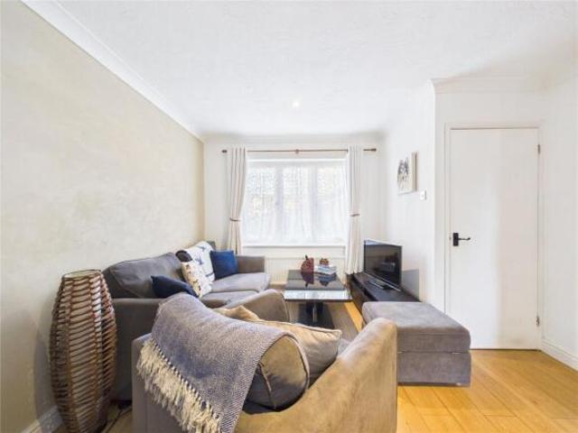 3 bedroom terraced house for sale in Pilgrims Wharf, Bristol, BS4