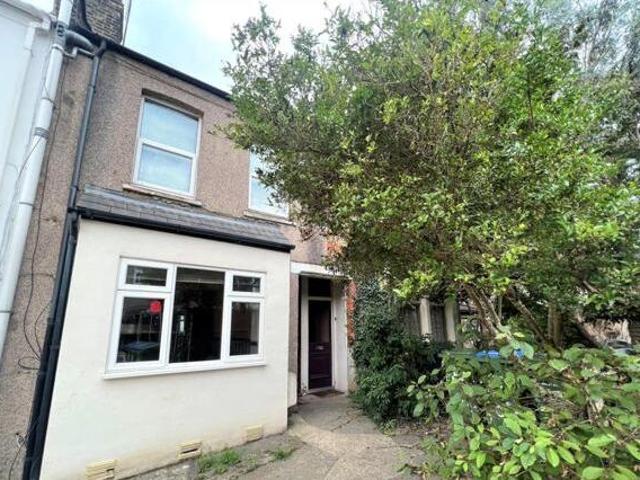 3 Bedroom Terraced House For Sale In Plumstead Common, London