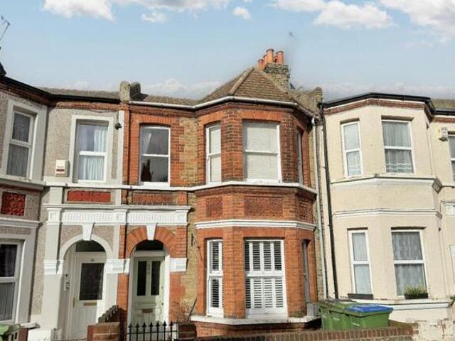 3 Bedroom Terraced House For Sale In Plumstead, London
