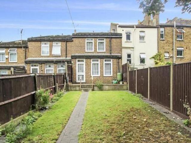 3 Bedroom Terraced House For Sale In Plumstead, London