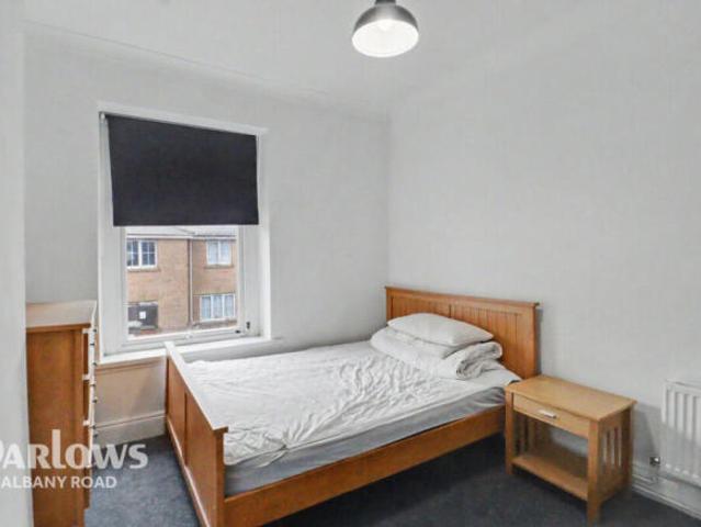 3 bedroom terraced house for sale in Planet Street, Cardiff, CF24