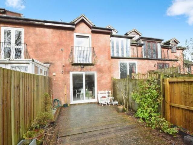 3 bedroom terraced house for sale in Plassey Close, EX4