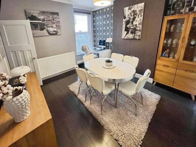 3 bedroom terraced house for sale in Pleasant Road, Eccles, M30