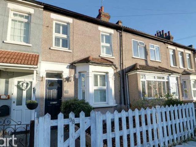 3 bedroom terraced house for sale in Pretoria Road Romford RM7