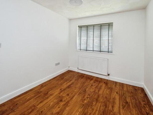 3 bedroom terraced house for sale in Priory Road, Hull, HU5