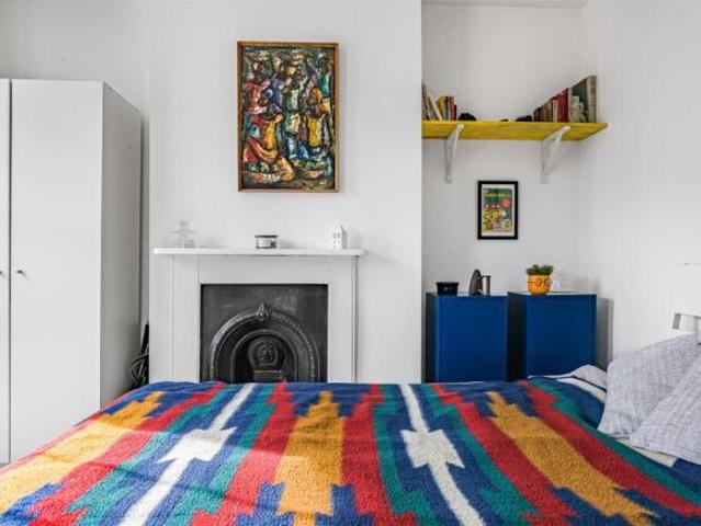 3 bedroom terraced house for sale in Prince Of Wales Avenue, Reading RG30