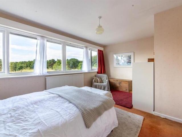 3 bedroom terraced house for sale in Princes Close, Brunton Park, NE3