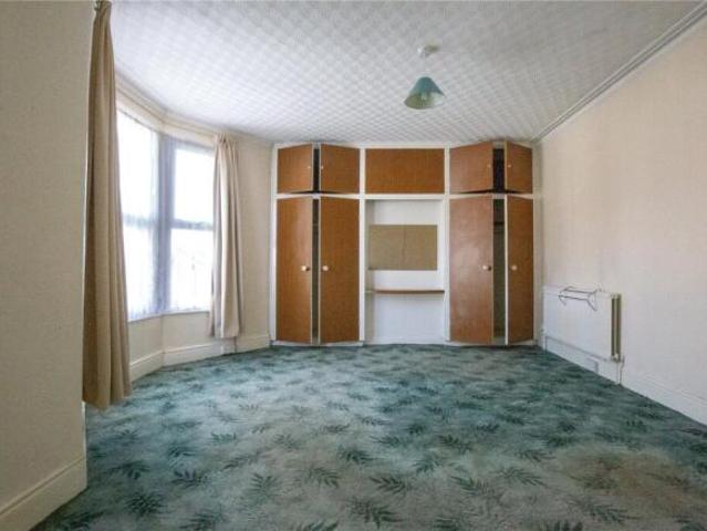 3 bedroom terraced house for sale in Quarrington Road, Bristol, BS7