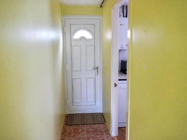 3 bedroom terraced house for sale in Queens Drive, Bedford, MK41 9HN, MK41